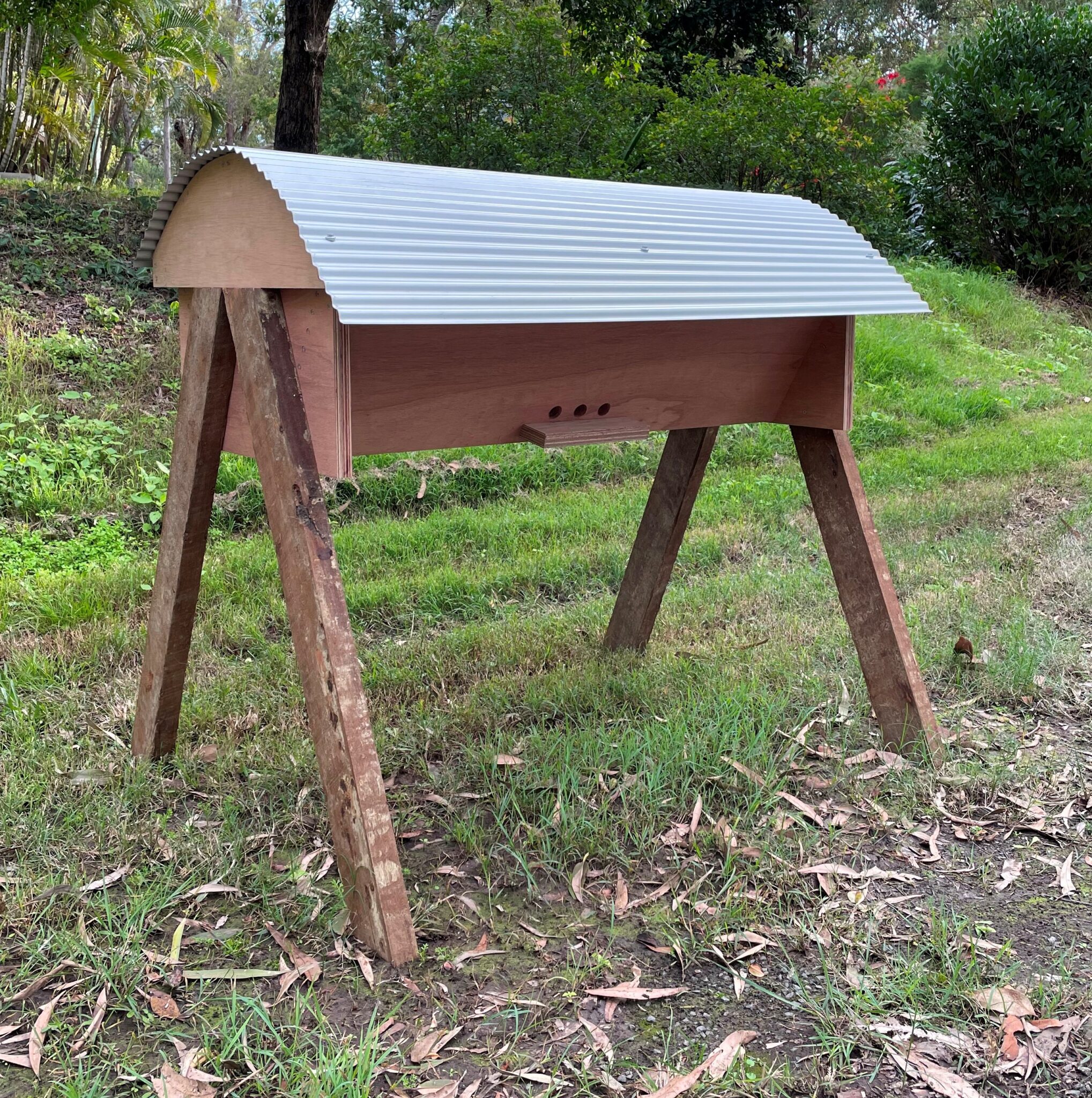Beehive Top Bar European Topbar Bee Hive Kenya Beehive Bare Timber ...